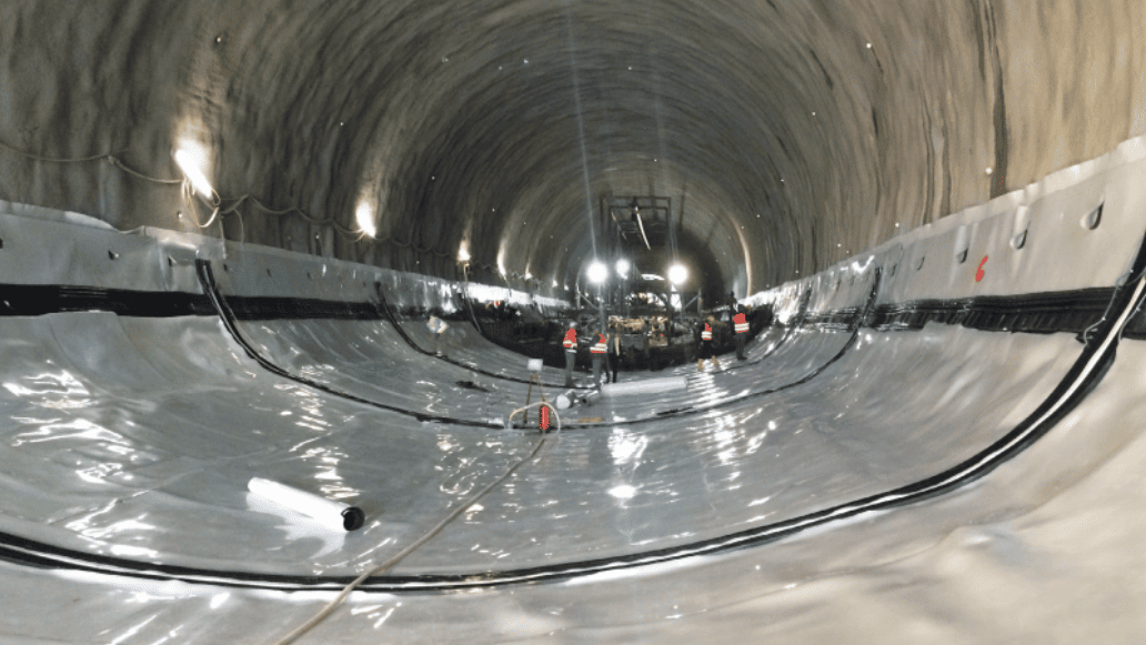 Protección e impermeabilización de túneles con geomembrana VLDPE